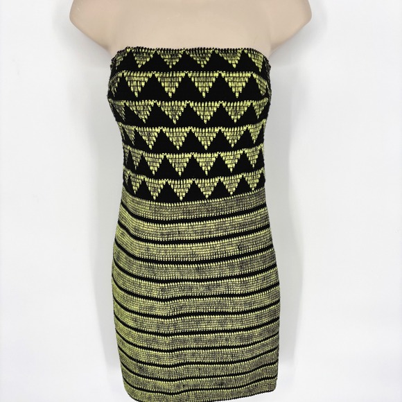 2B Bebe | Dresses | 2b Bebe Strapless Knit Mini Bodycon Neon Green ...